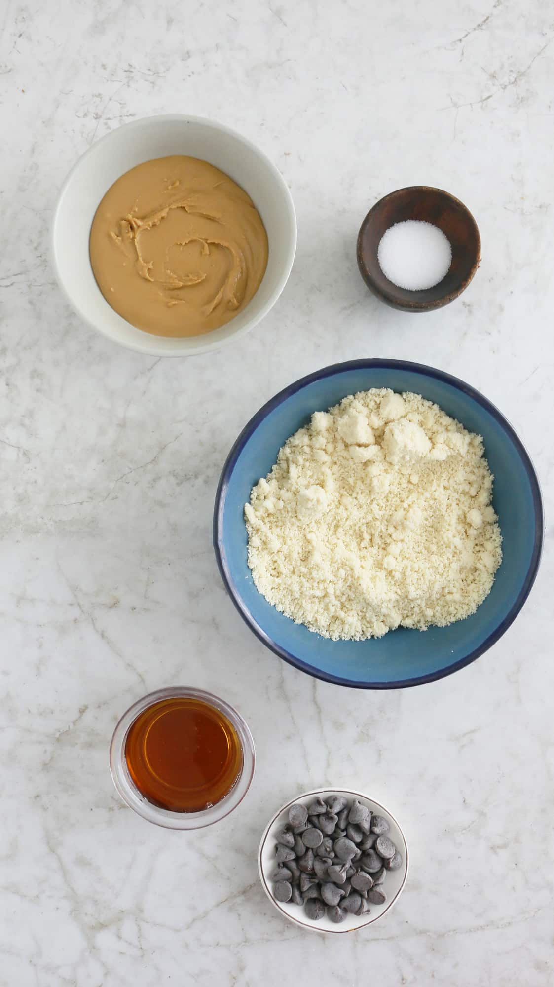 No Cook, 4 Ingredient, Raw Almond Bites | KITCHEN @ HOSKINS