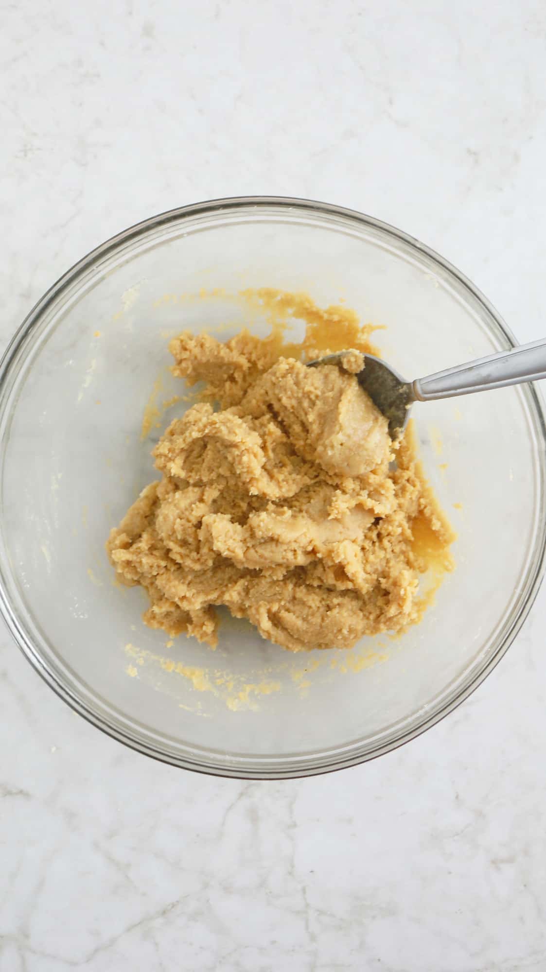 No Cook, 4 Ingredient, Raw Almond Bites | KITCHEN @ HOSKINS