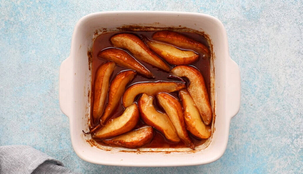 Easy Baked Pears | The Hoskins Kitchen