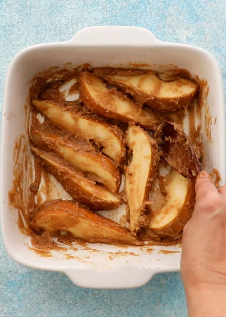 Quick & Easy Baked Pears (5 Ingredients) | Kitchen at Hoskins