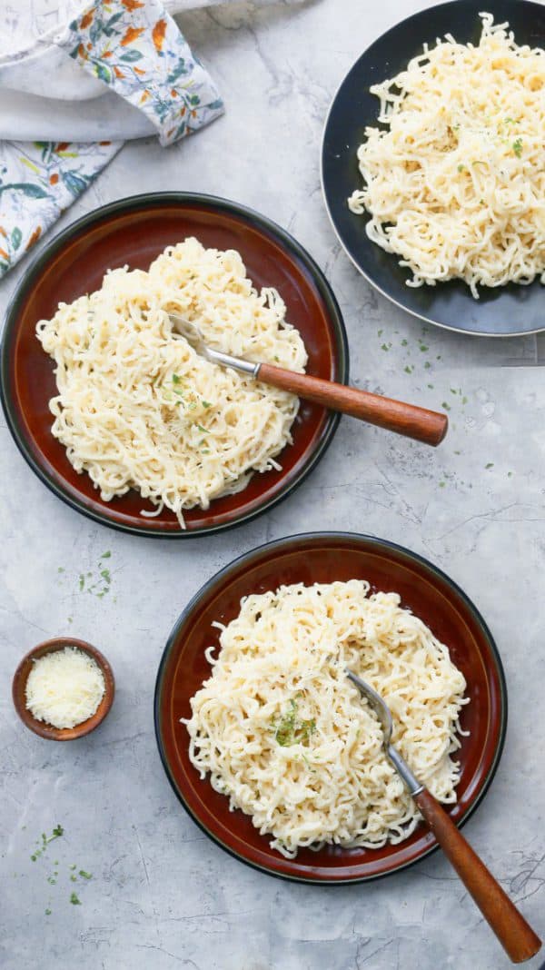 Creamy Ramen Noodles Alfredo | Kitchen At Hoskins
